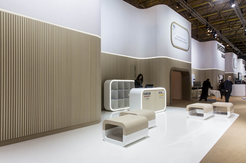 IVECO BUS - Soft elegance - CARMADESIGN